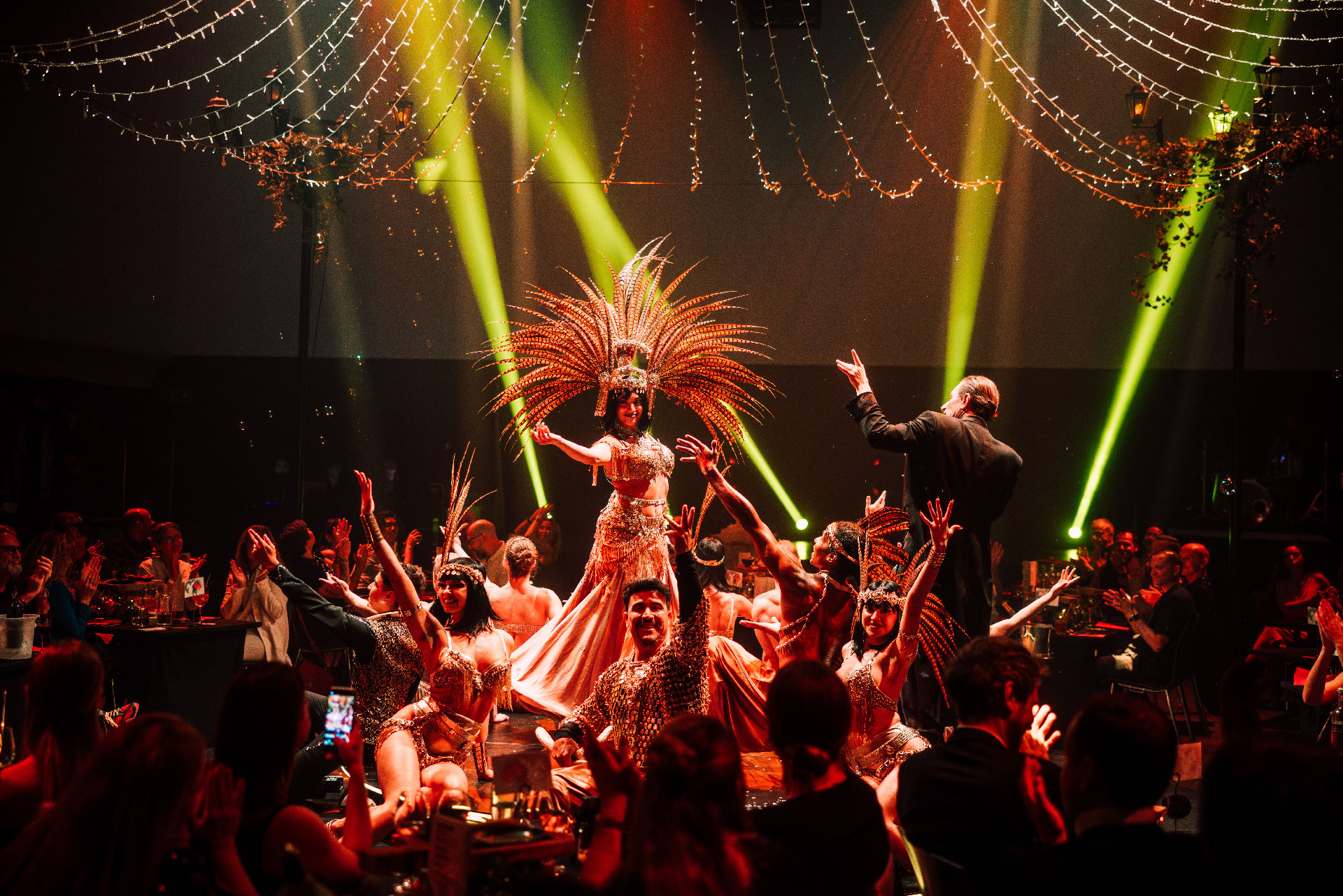 Die Erlebniswelt im AURA Zürich - Grill | Bar | Event Saal | Club